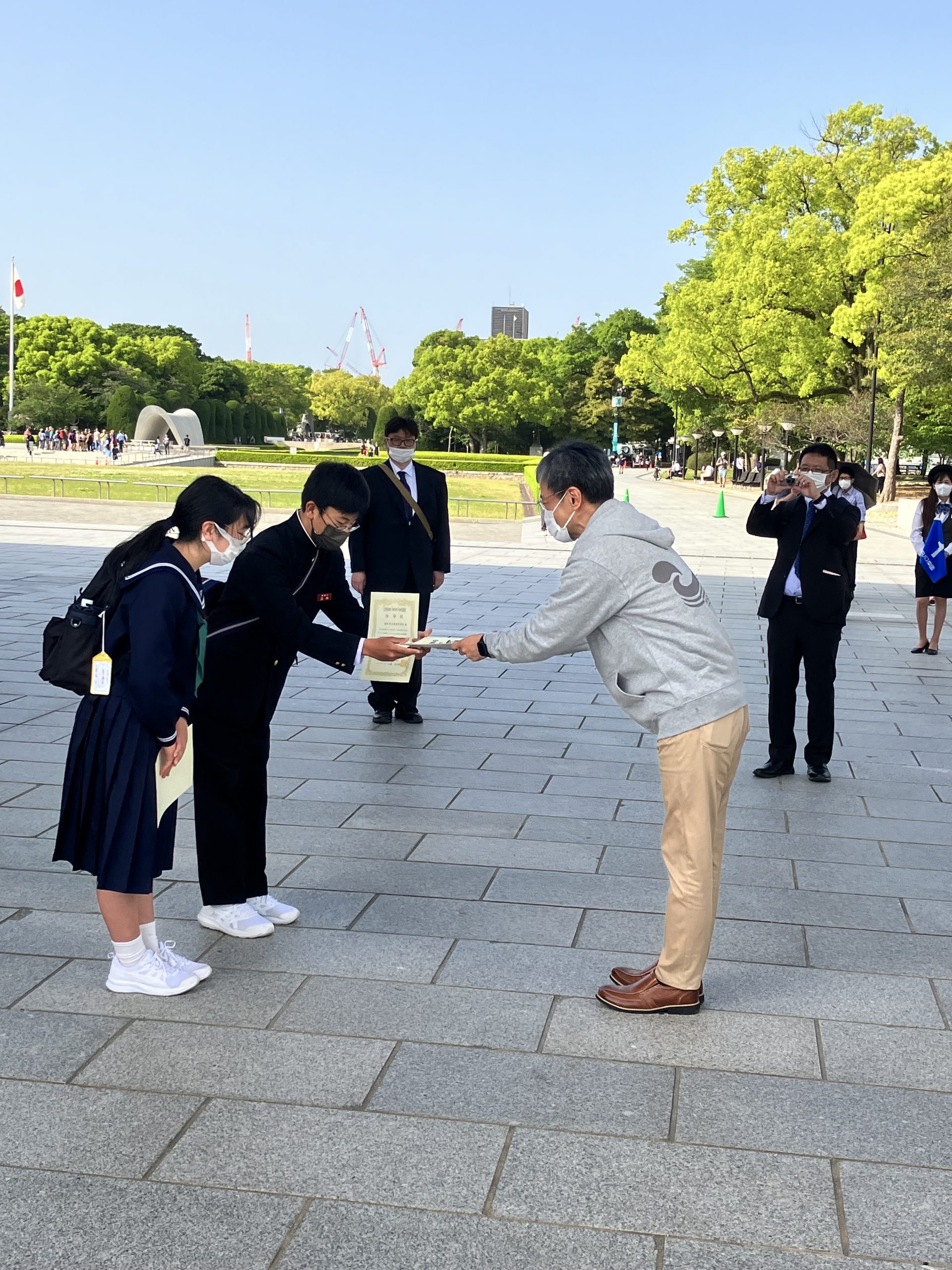姫路市立琴陵中学校生徒102名を”HITひろしま観光大使”に任命！ | 【公式】広島の観光・旅行情報サイト Dive! Hiroshima